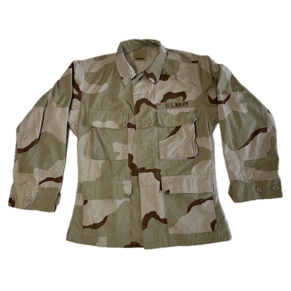 American Apparel | Jackets & Coats | Us Navy Desert Camo Jacket Size S ...